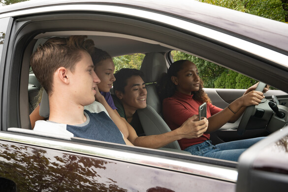 Distracted Driving | Iowa Department of Public Safety